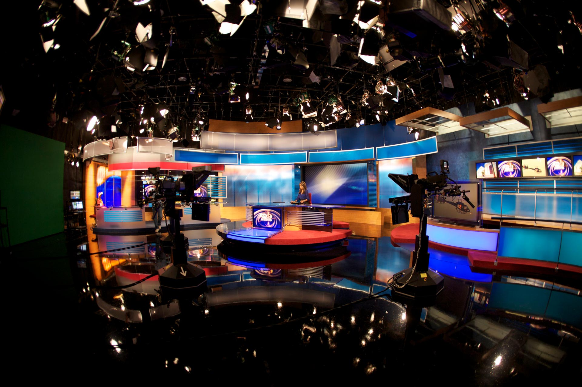 CBS Radford Broadcast Center - Taslimi Construction